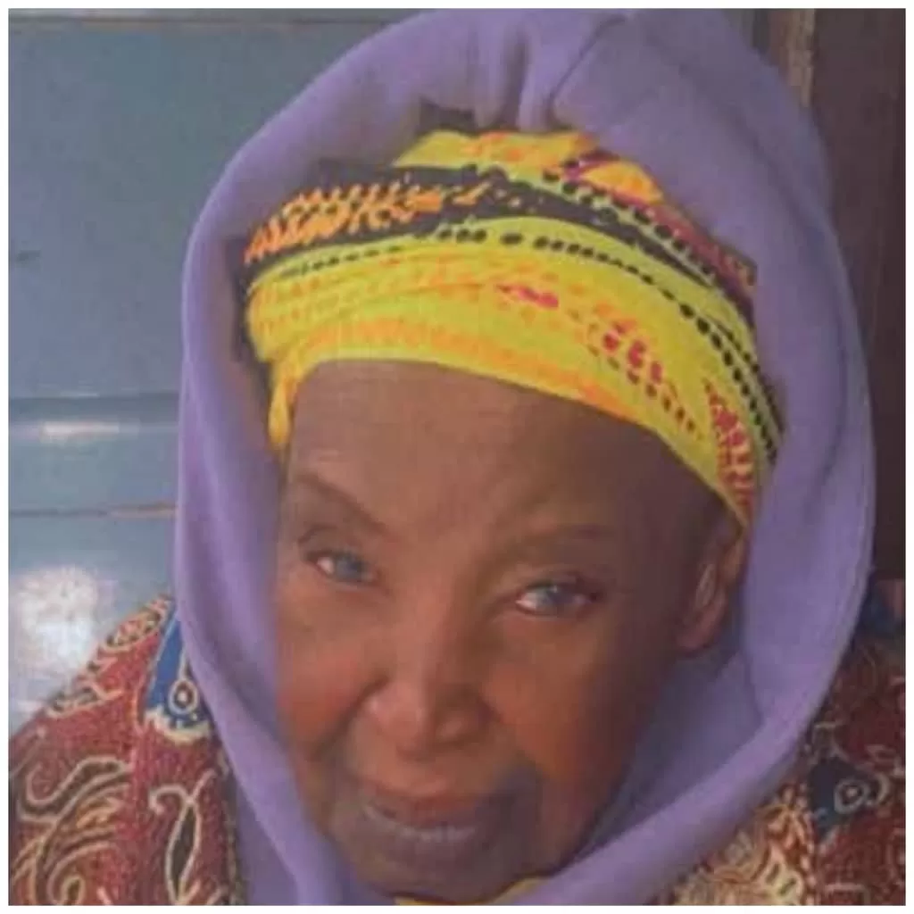Hommage à la doyenne de la famille Ngom : Aïssatou Ngom, dite Mame Astou.